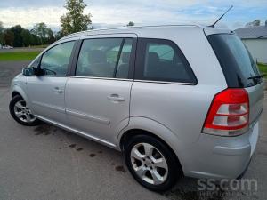 Pelēks Opel Zafira 2008 Bauska, ar dzinēja tilpumu 1.90 L un nobraukumu 307 tūkst. km par 1450 €, foto 3 vietnē AUTOMOTO.COM.LV