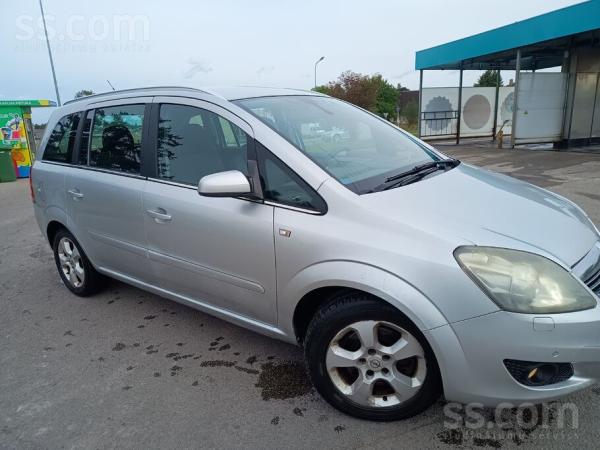 Серый Опель Зафира 2008 в Бауска, объемом двигателя 1.90 л и пробегом 307 тыс. км за 1450 €, фото 4 на AUTOMOTO.COM.LV