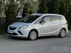 Серый Опель Зафира 2013 в Рига, объемом двигателя 1.60 л и пробегом 285 тыс. км за 4000 €, фото  на AUTOMOTO.COM.LV