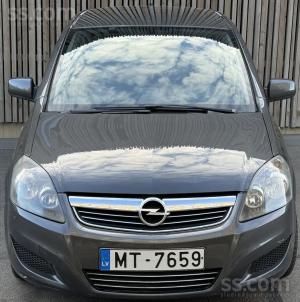 Серый Опель Зафира 2011 в Рига, объемом двигателя 1.70 л и пробегом 0 тыс. км за 2550 €, фото 4 на AUTOMOTO.COM.LV