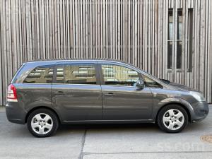Серый Опель Зафира 2011 в Рига, объемом двигателя 1.70 л и пробегом 0 тыс. км за 2550 €, фото 6 на AUTOMOTO.COM.LV