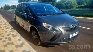 Pelēks Opel Zafira 2015 Balvi, ar dzinēja tilpumu 1.60 L un nobraukumu 0 tūkst. km par 5900 €, foto  vietnē AUTOMOTO.COM.LV