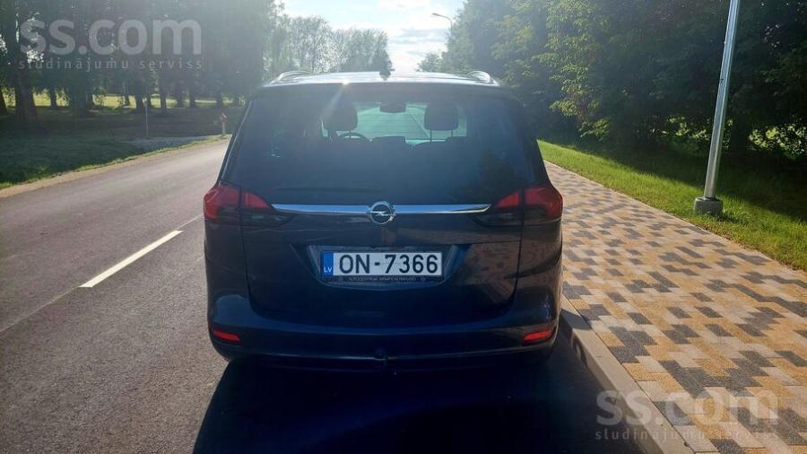Pelēks Opel Zafira 2015 Balvi, ar dzinēja tilpumu 1.60 L un nobraukumu 0 tūkst. km par 5900 €, foto 5 vietnē AUTOMOTO.COM.LV