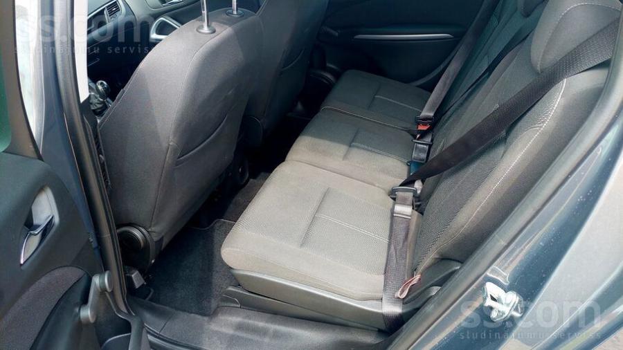 Pelēks Opel Zafira 2015 Balvi, ar dzinēja tilpumu 1.60 L un nobraukumu 0 tūkst. km par 5900 €, foto 11 vietnē AUTOMOTO.COM.LV