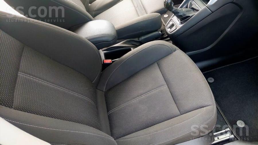 Pelēks Opel Zafira 2015 Balvi, ar dzinēja tilpumu 1.60 L un nobraukumu 0 tūkst. km par 5900 €, foto 14 vietnē AUTOMOTO.COM.LV