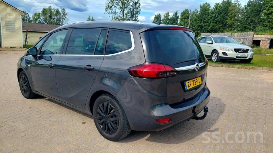 Pelēks Opel Zafira 2015 Balvi, ar dzinēja tilpumu 1.60 L un nobraukumu 0 tūkst. km par 5900 €, foto 21 vietnē AUTOMOTO.COM.LV