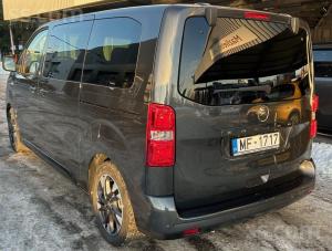 Grey Opel Zafira 2025 in Riga, with an engine capacity of 2.00 L and mileage of 11 thousand km for 39900 €, photo 5 on AUTOMOTO.COM.LV