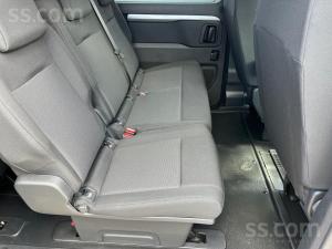 Pelēks Opel Zafira 2026 Rīga, ar dzinēja tilpumu 2.20 L un nobraukumu 10 tūkst. km par 35500 €, foto 8 vietnē AUTOMOTO.COM.LV