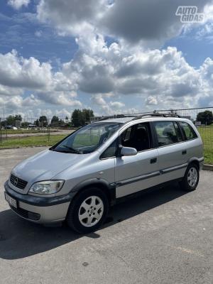 Pelēks Opel Zafira 1999 Kauņa, ar dzinēja tilpumu 1.60 L un nobraukumu 221 tūkst. km par 990 €, foto 4 vietnē AUTOMOTO.COM.LV