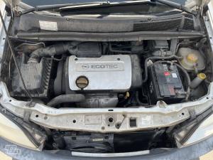 Pelēks Opel Zafira 1999 Kauņa, ar dzinēja tilpumu 1.60 L un nobraukumu 221 tūkst. km par 990 €, foto 7 vietnē AUTOMOTO.COM.LV