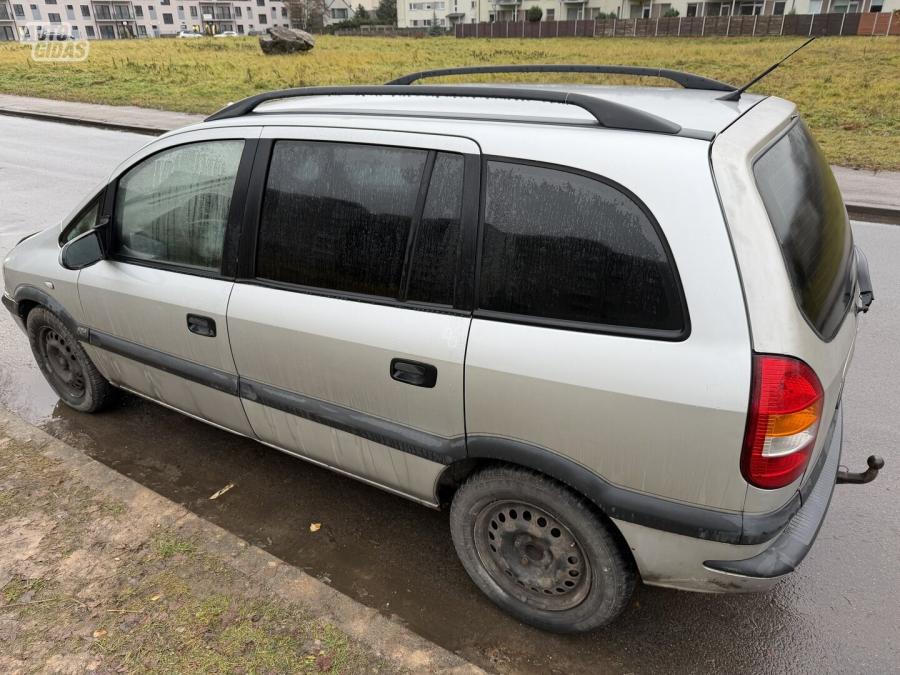 Grey Opel Zafira 2000 in Kaunas, with an engine capacity of 2.00 L and mileage of 330 thousand km for 400 €, photo 6 on AUTOMOTO.COM.LV