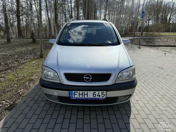 Grey Opel Zafira 2000 in Anyksciai, with an engine capacity of 2.00 L and mileage of 212 thousand km for 1250 €, photo 5 on AUTOMOTO.COM.LV