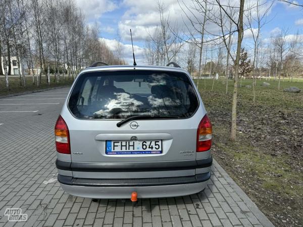 Grey Opel Zafira 2000 in Anyksciai, with an engine capacity of 2.00 L and mileage of 212 thousand km for 1250 €, photo 7 on AUTOMOTO.COM.LV