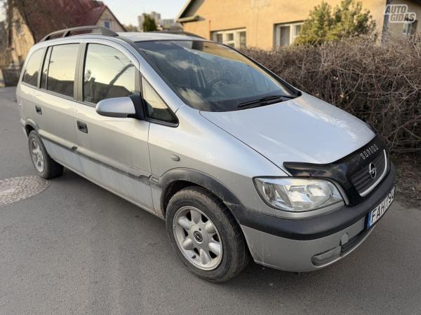 Grey Opel Zafira 2000 in Kaunas, with an engine capacity of 2.00 L and mileage of 256 thousand km for 490 €, photo 2 on AUTOMOTO.COM.LV