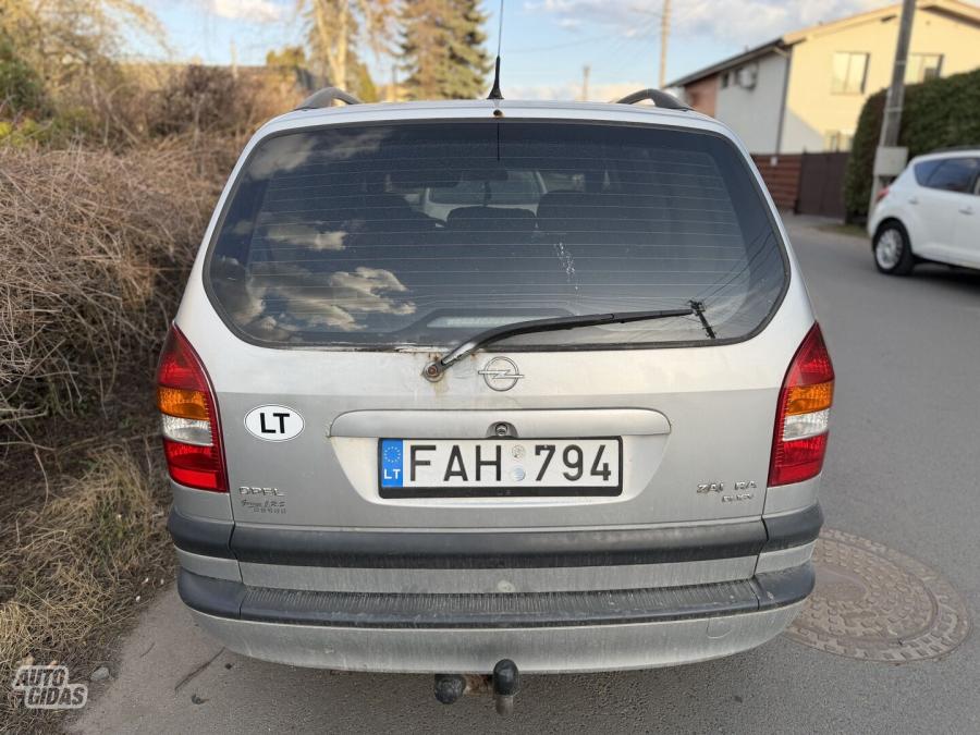 Grey Opel Zafira 2000 in Kaunas, with an engine capacity of 2.00 L and mileage of 256 thousand km for 490 €, photo 6 on AUTOMOTO.COM.LV