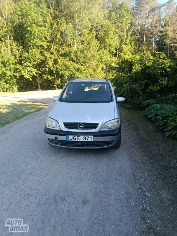 Grey Opel Zafira 2000 in Kaunas, with an engine capacity of 2.00 L and mileage of 34 thousand km for 296 €, photo 1 on AUTOMOTO.COM.LV