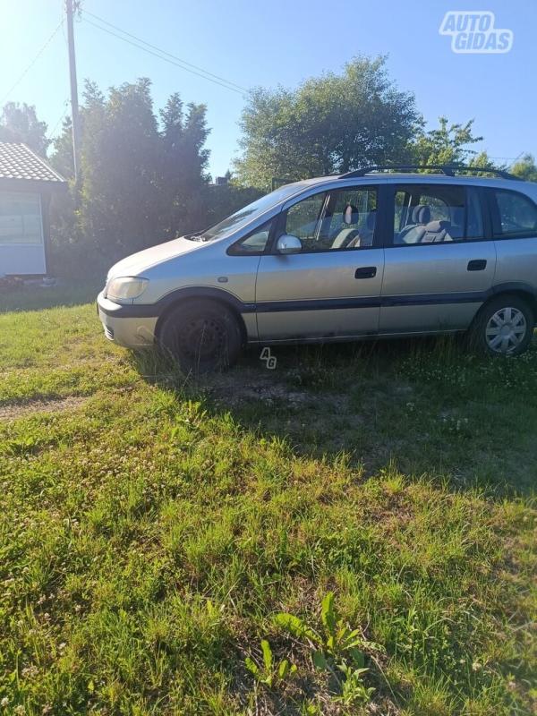 Grey Opel Zafira 2000 in Kaunas, with an engine capacity of 2.00 L and mileage of 34 thousand km for 296 €, photo 10 on AUTOMOTO.COM.LV