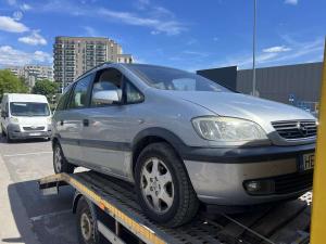 Grey Opel Zafira 2000 in Vilnius, with an engine capacity of 1.80 L and mileage of 230 thousand km for 380 €, photo  on AUTOMOTO.COM.LV