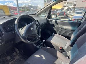 Pelēks Opel Zafira 2000 Viļņa, ar dzinēja tilpumu 1.80 L un nobraukumu 230 tūkst. km par 380 €, foto 7 vietnē AUTOMOTO.COM.LV