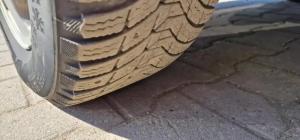 Pelēks Opel Zafira 2000 Valmiera, ar dzinēja tilpumu 1.60 L un nobraukumu 307 tūkst. km par 1000 €, foto 12 vietnē AUTOMOTO.COM.LV