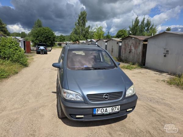 Grey Opel Zafira 2000 in Marijampole, with an engine capacity of 2.00 L and mileage of 270 thousand km for 850 €, photo 3 on AUTOMOTO.COM.LV