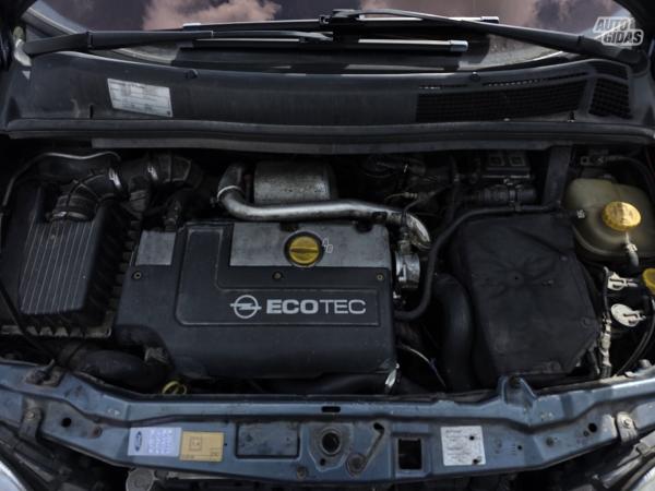 Grey Opel Zafira 2000 in Marijampole, with an engine capacity of 2.00 L and mileage of 270 thousand km for 850 €, photo 6 on AUTOMOTO.COM.LV