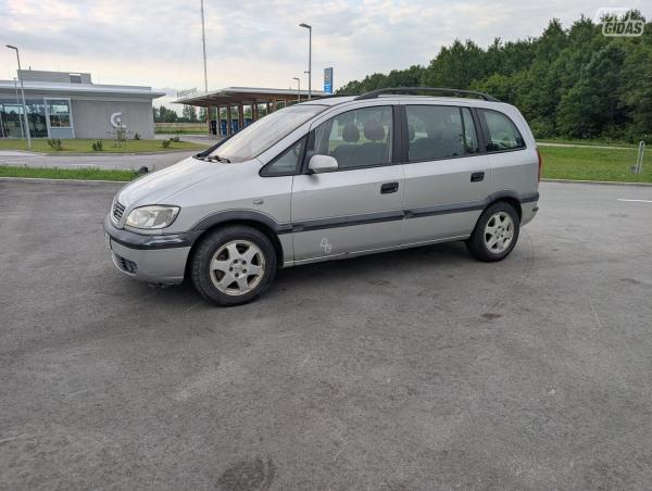 Grey Opel Zafira 2000 in Rietavas, with an engine capacity of 2.00 L and mileage of 333 thousand km for 1150 €, photo 6 on AUTOMOTO.COM.LV