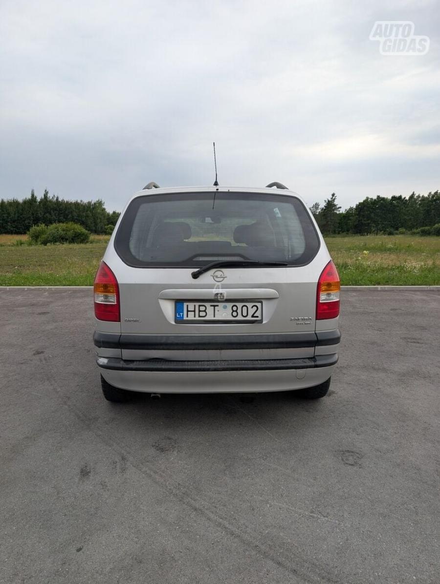 Pelēks Opel Zafira 2000 Rietavas, ar dzinēja tilpumu 2.00 L un nobraukumu 333 tūkst. km par 1150 €, foto 5 vietnē AUTOMOTO.COM.LV