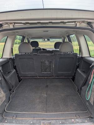 Pelēks Opel Zafira 2000 Rietavas, ar dzinēja tilpumu 2.00 L un nobraukumu 333 tūkst. km par 1150 €, foto 11 vietnē AUTOMOTO.COM.LV