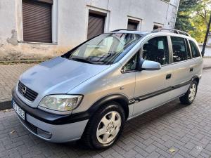 Pelēks Opel Zafira 2000 Jonava, ar dzinēja tilpumu 2.00 L un nobraukumu 277 tūkst. km par 1250 €, foto 11 vietnē AUTOMOTO.COM.LV