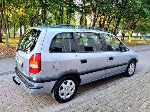 Pelēks Opel Zafira 2000 Jonava, ar dzinēja tilpumu 2.00 L un nobraukumu 277 tūkst. km par 1250 €, foto 13 vietnē AUTOMOTO.COM.LV