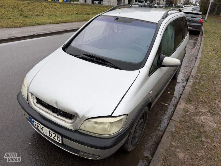 Grey Opel Zafira 2001 in Kaunas, with an engine capacity of 2.00 L and mileage of 330 thousand km for 420 €, photo 3 on AUTOMOTO.COM.LV