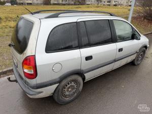 Grey Opel Zafira 2001 in Kaunas, with an engine capacity of 2.00 L and mileage of 330 thousand km for 420 €, photo 5 on AUTOMOTO.COM.LV