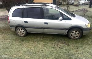 Grey Opel Zafira 2001 in Moletai, with an engine capacity of 2.00 L and mileage of 250 thousand km for 600 €, photo 4 on AUTOMOTO.COM.LV
