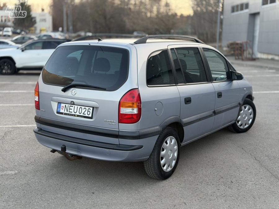 Grey Opel Zafira 2001 in Vilnius, with an engine capacity of 1.80 L and mileage of 216 thousand km for 750 €, photo 5 on AUTOMOTO.COM.LV