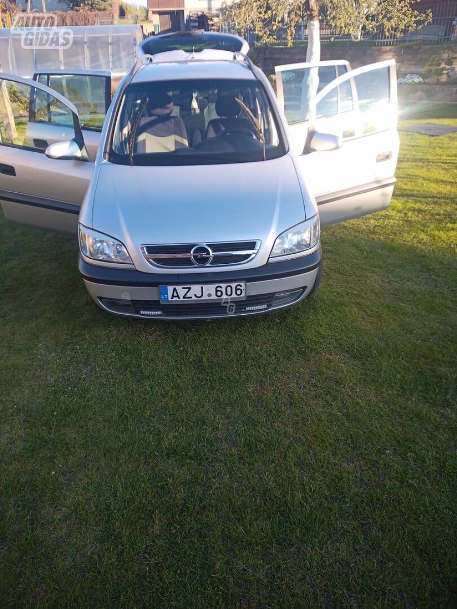 Pelēks Opel Zafira 2001 Alīta, ar dzinēja tilpumu 2.00 L un nobraukumu 203 tūkst. km par 1650 €, foto 1 vietnē AUTOMOTO.COM.LV