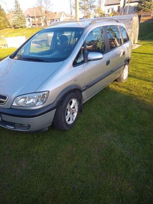 Pelēks Opel Zafira 2001 Alīta, ar dzinēja tilpumu 2.00 L un nobraukumu 203 tūkst. km par 1650 €, foto 5 vietnē AUTOMOTO.COM.LV