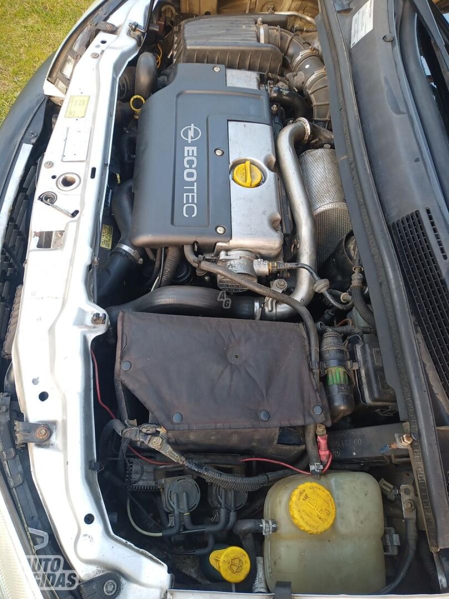 Pelēks Opel Zafira 2001 Alīta, ar dzinēja tilpumu 2.00 L un nobraukumu 203 tūkst. km par 1650 €, foto 20 vietnē AUTOMOTO.COM.LV