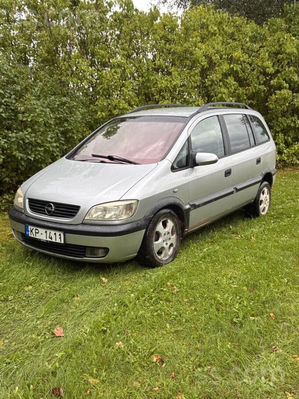 Grey Opel Zafira 2001 in Aizkraukle, with an engine capacity of 2.00 L and mileage of 345 thousand km for 1200 €, photo 5 on AUTOMOTO.COM.LV