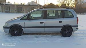 Pelēks Opel Zafira 2002 Pakruojis, ar dzinēja tilpumu 2.17 L un nobraukumu 276 tūkst. km par 799 €, foto 2 vietnē AUTOMOTO.COM.LV