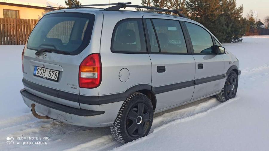 Pelēks Opel Zafira 2002 Pakruojis, ar dzinēja tilpumu 2.17 L un nobraukumu 276 tūkst. km par 799 €, foto 4 vietnē AUTOMOTO.COM.LV