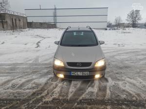 Grey Opel Zafira 2002 in Jonava, with an engine capacity of 2.20 L and mileage of 358 thousand km for 1100 €, photo  on AUTOMOTO.COM.LV