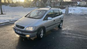 Pelēks Opel Zafira 2002 Viļņa, ar dzinēja tilpumu 2.00 L un nobraukumu 340 tūkst. km par 1000 €, foto  vietnē AUTOMOTO.COM.LV