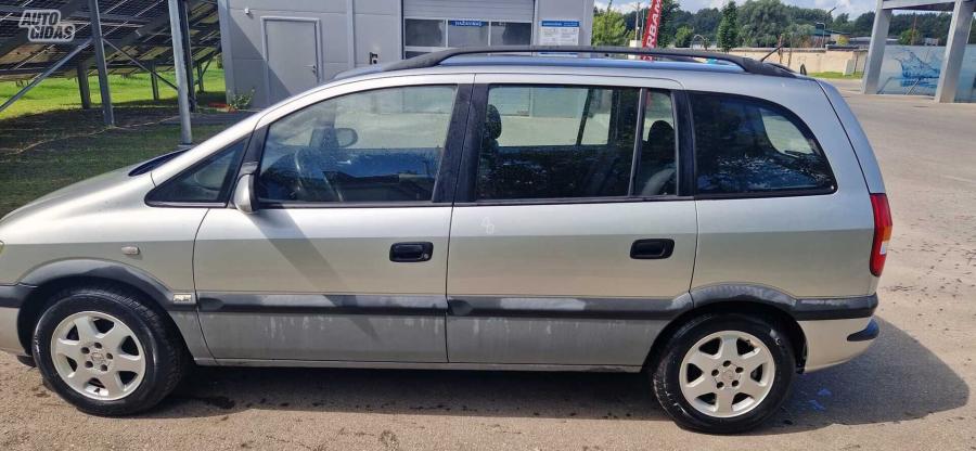 Grey Opel Zafira 2002 in Vilnius, with an engine capacity of 1.80 L and mileage of 288 thousand km for 1300 €, photo 4 on AUTOMOTO.COM.LV