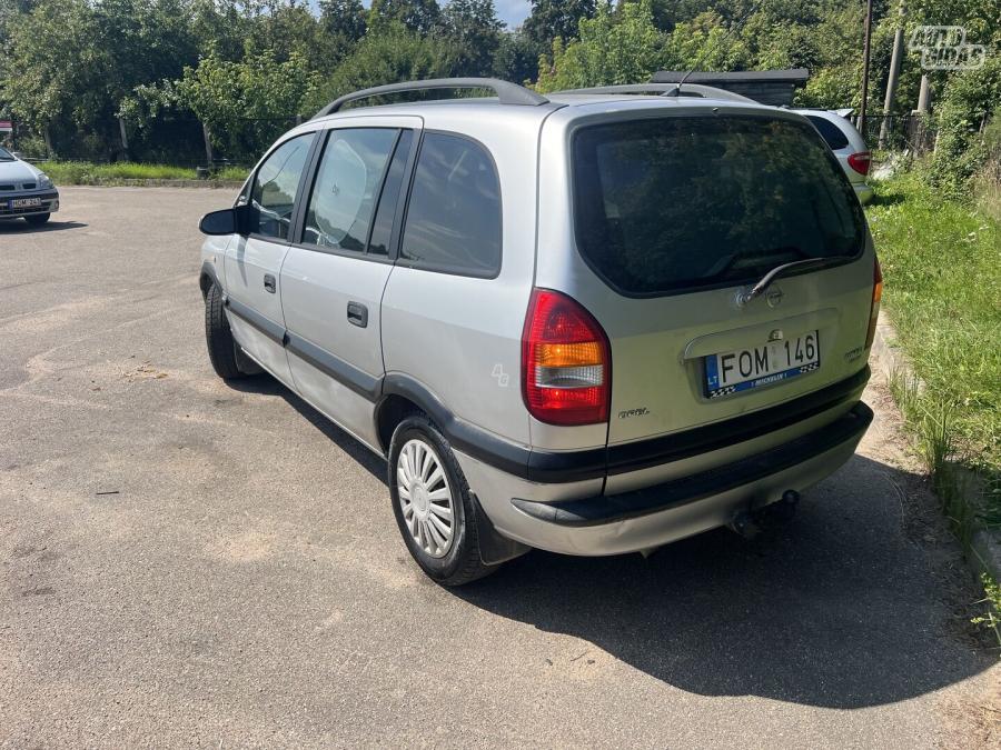 Pelēks Opel Zafira 2002 Šauļi, ar dzinēja tilpumu 2.00 L un nobraukumu 281 tūkst. km par 549 €, foto 5 vietnē AUTOMOTO.COM.LV