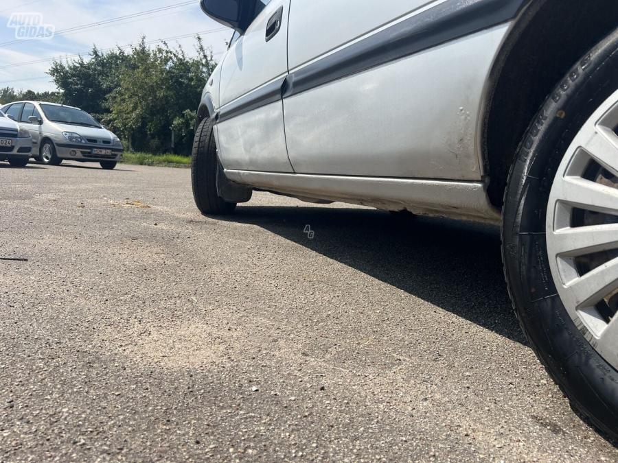 Pelēks Opel Zafira 2002 Šauļi, ar dzinēja tilpumu 2.00 L un nobraukumu 281 tūkst. km par 549 €, foto 9 vietnē AUTOMOTO.COM.LV