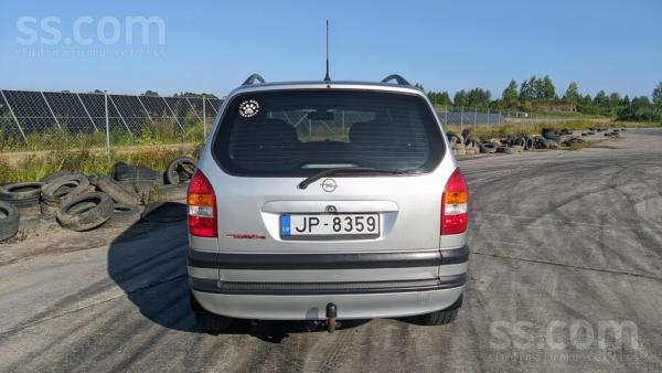 Pelēks Opel Zafira 2002 Jēkabpils, ar dzinēja tilpumu 1.80 L un nobraukumu 304 tūkst. km par 1200 €, foto 3 vietnē AUTOMOTO.COM.LV