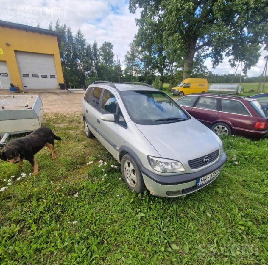 Pelēks Opel Zafira 2002 Limbaži, ar dzinēja tilpumu 2.00 L un nobraukumu 380 tūkst. km par 800 €, foto 1 vietnē AUTOMOTO.COM.LV