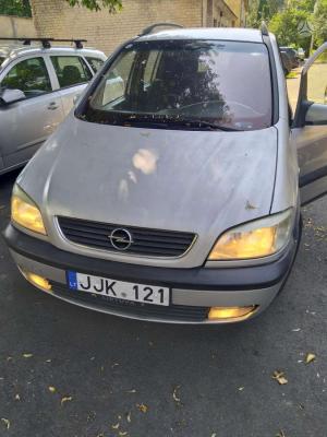 Pelēks Opel Zafira 2002 Viļņa, ar dzinēja tilpumu 2.00 L un nobraukumu 240 tūkst. km par 500 €, foto 5 vietnē AUTOMOTO.COM.LV