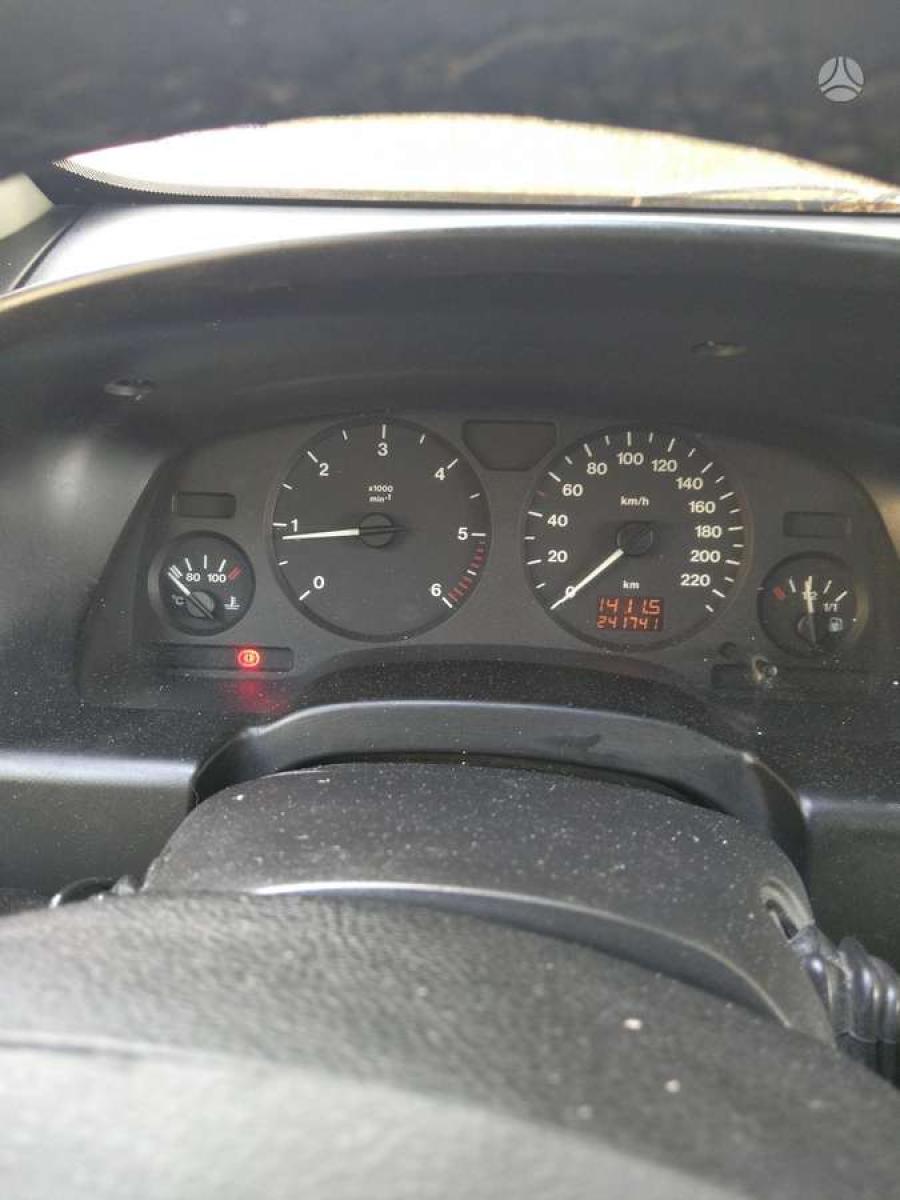 Pelēks Opel Zafira 2002 Viļņa, ar dzinēja tilpumu 2.00 L un nobraukumu 240 tūkst. km par 500 €, foto 7 vietnē AUTOMOTO.COM.LV
